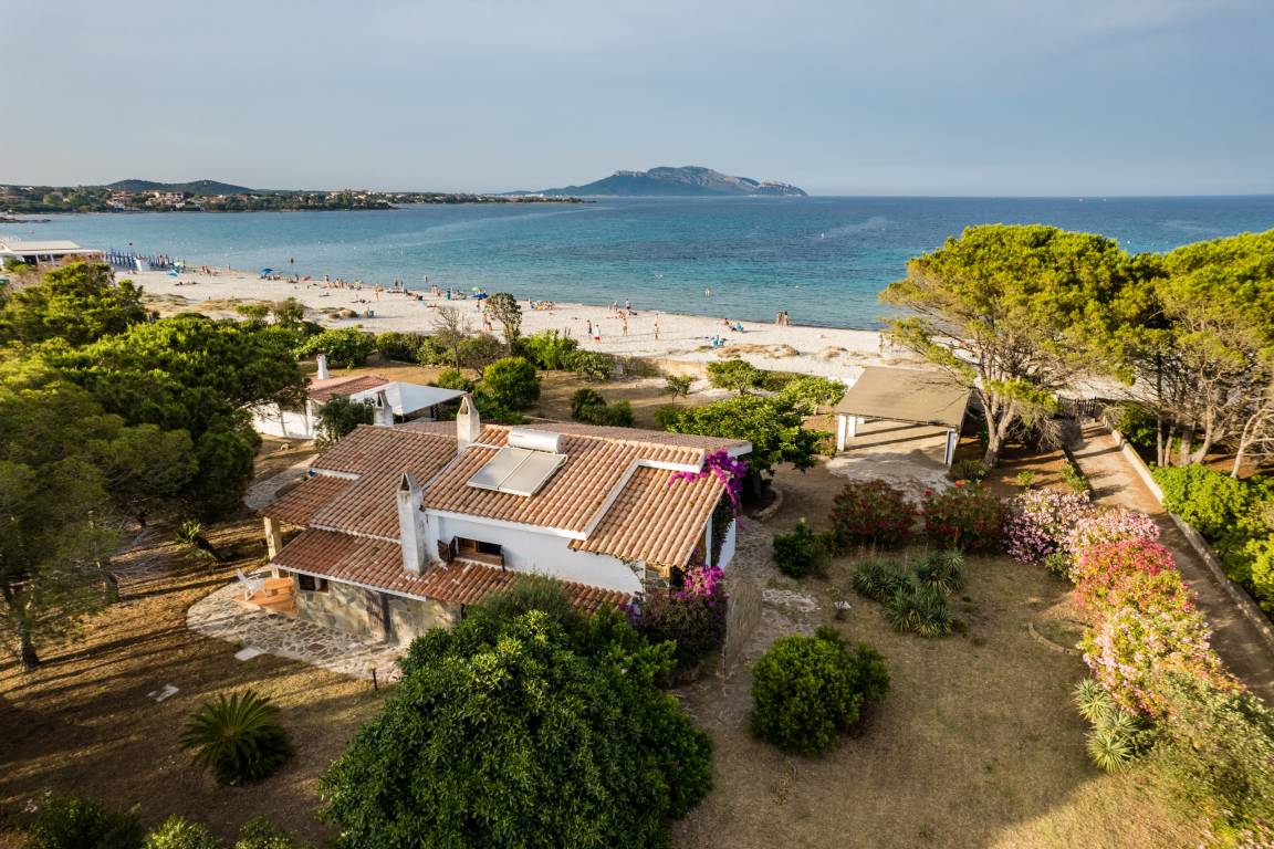 149 M² Villa ∙ 4 Chambres ∙ 8 Personnes - Golfo Aranci