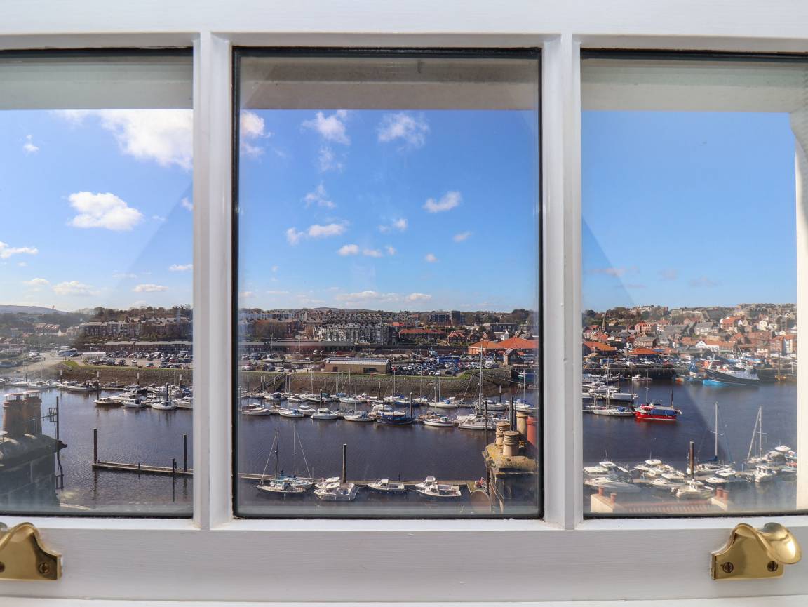 Cottage ∙ 2 Bedrooms ∙ 4 Guests - Robin Hood's Bay