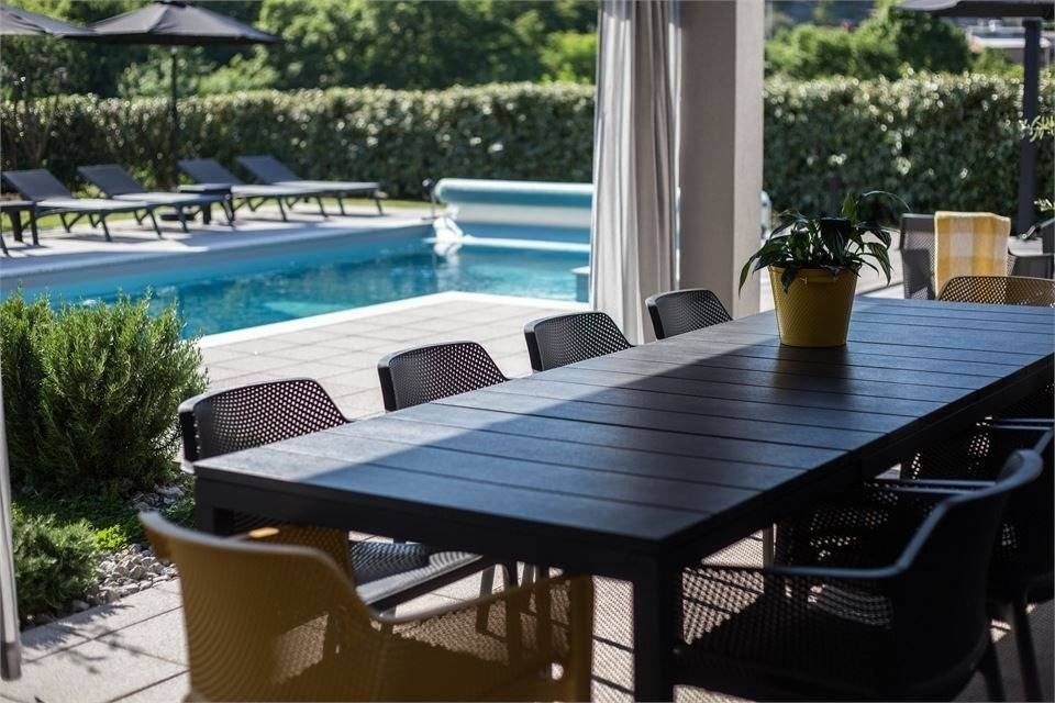 220 M² Maison De Vacances ∙ 4 Chambres ∙ 8 Personnes - Opatija