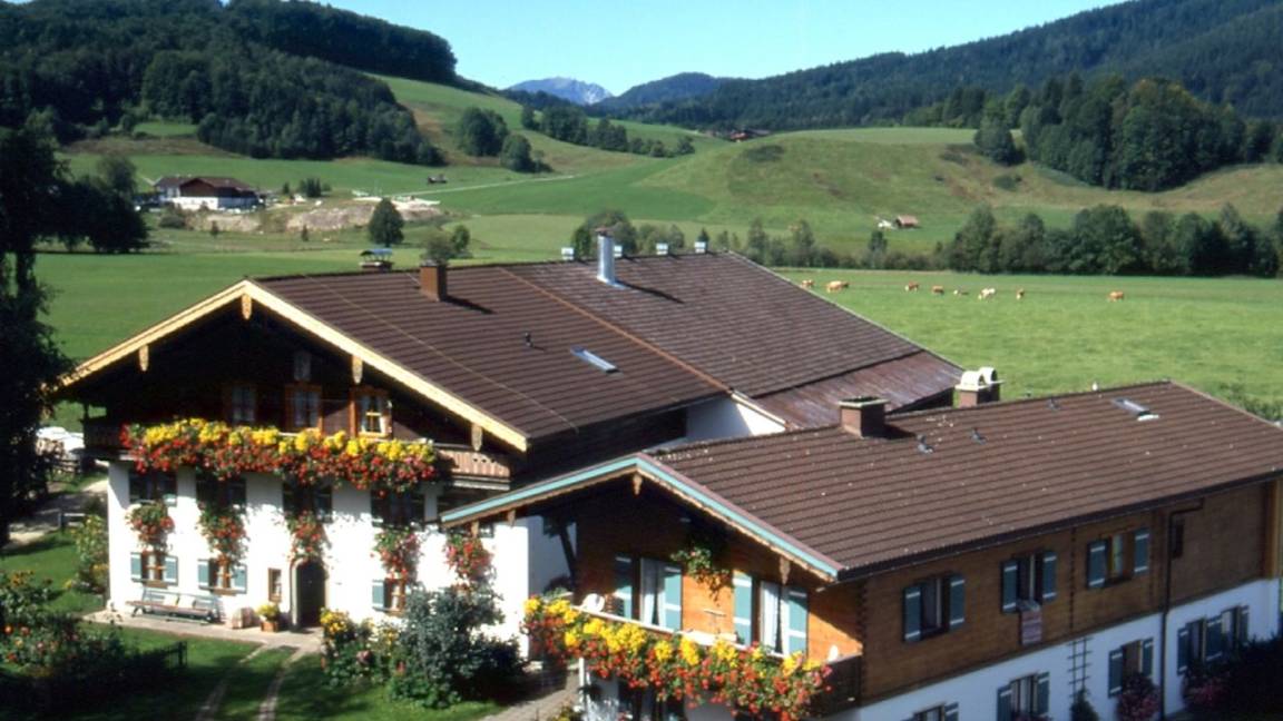40 M² Ferienwohnung ∙ 1 Schlafzimmer ∙ 2 Gäste - Inzell