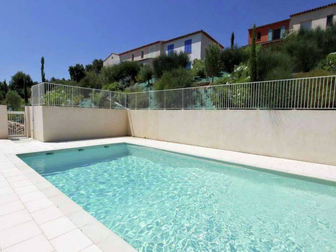 95 M² Maison De Vacances ∙ 3 Chambres ∙ 4 Personnes - Saint-Tropez