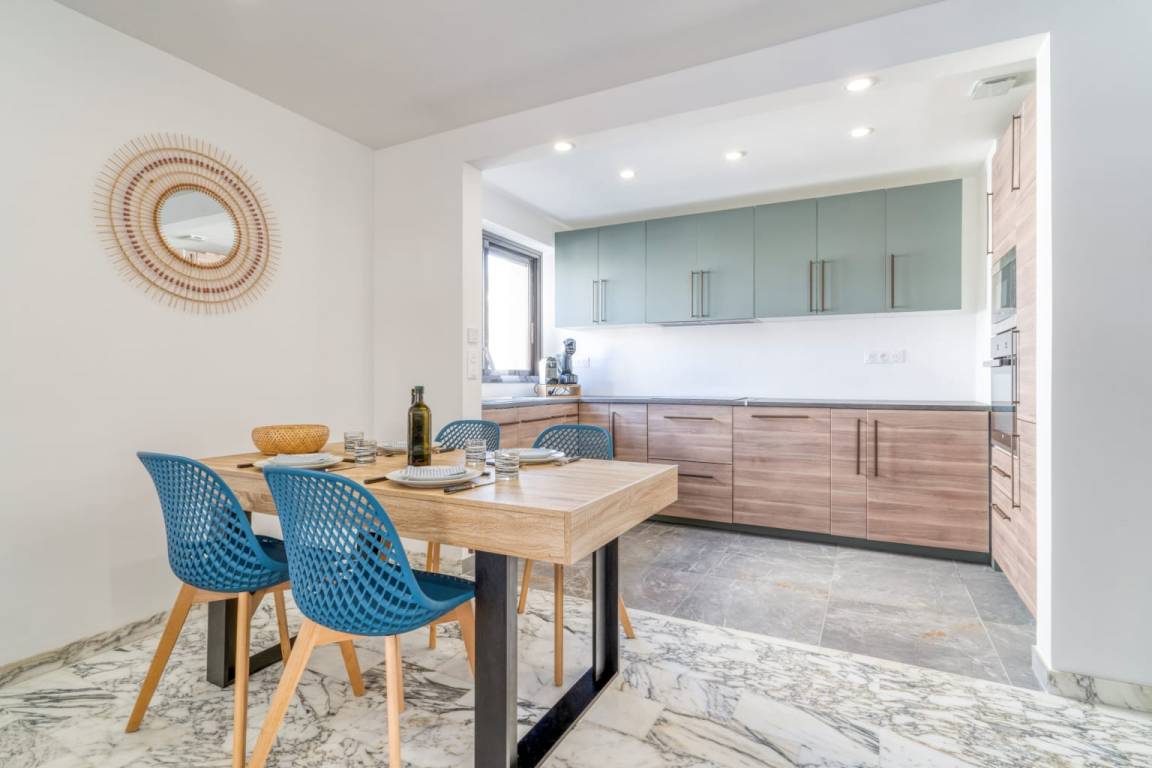 63 M² Appartement ∙ 2 Chambres ∙ 6 Personnes - Antibes