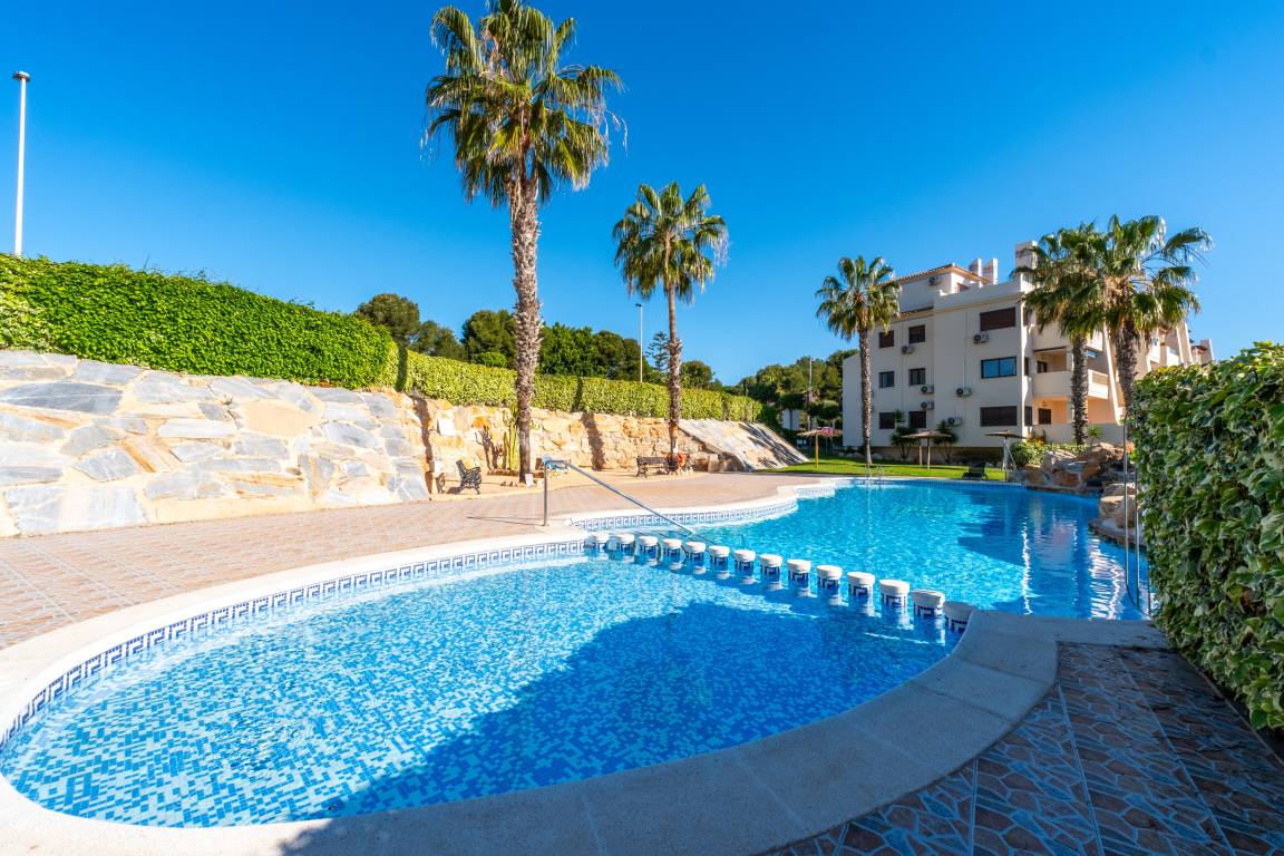 55 M² Apartment ∙ 2 Bedrooms ∙ 4 Guests - Villamartin