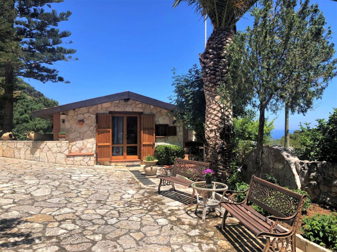 30 M² House ∙ 1 Bedroom ∙ 2 Guests - Castellammare del Golfo