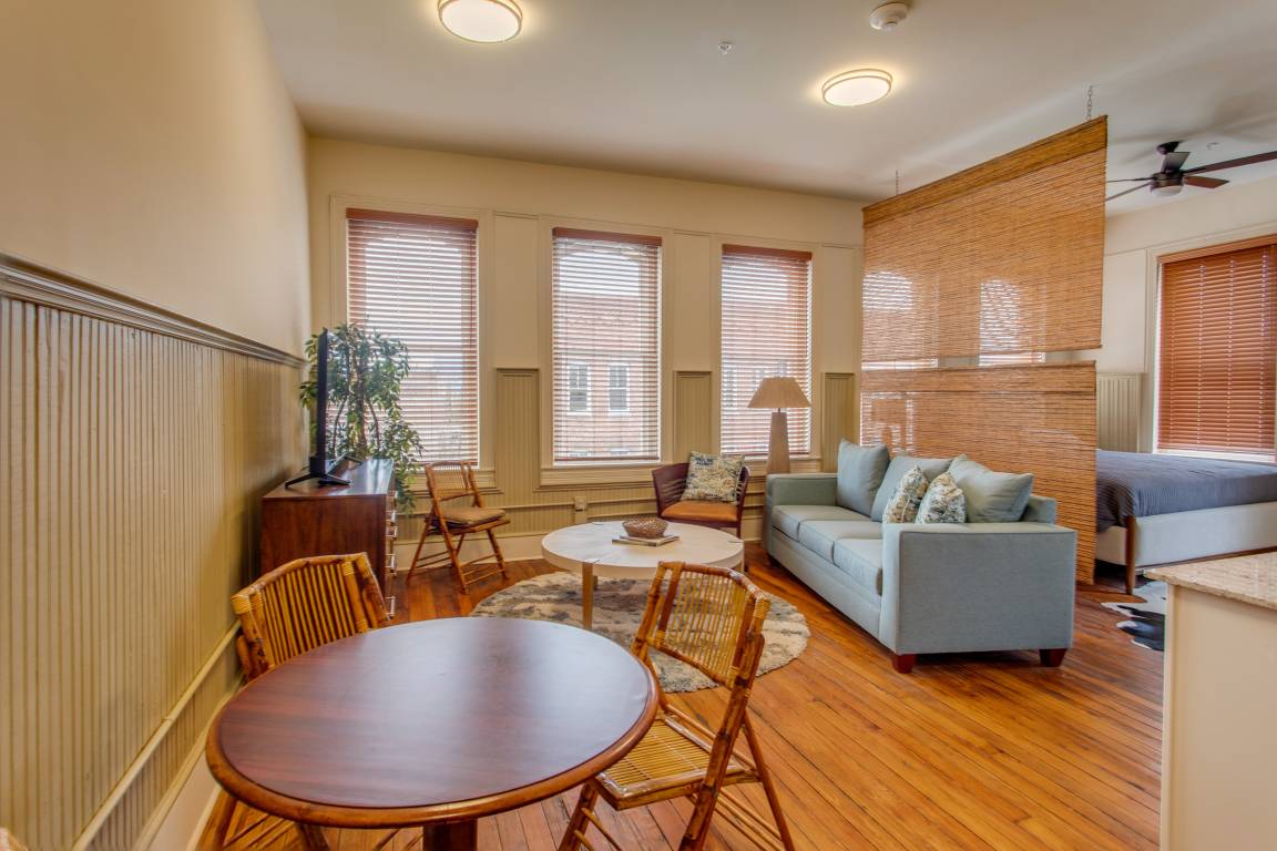 77 M² Apartment ∙ 4 Guests - Darlington, SC