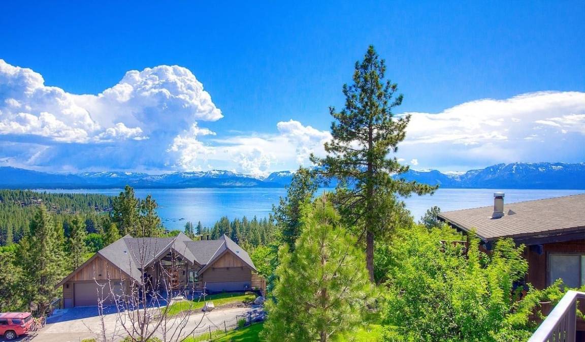 218 M² House ∙ 4 Bedrooms ∙ 10 Guests - Lake Tahoe