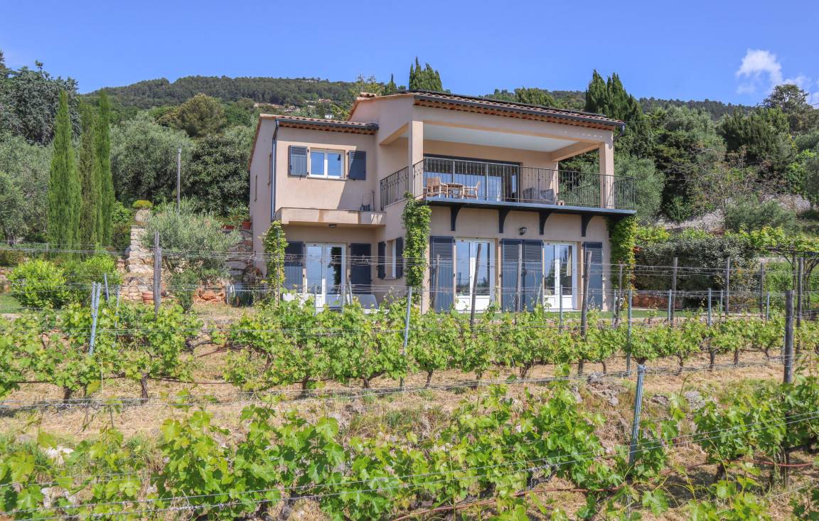 160 M² House ∙ 3 Bedrooms ∙ 6 Guests - Grasse