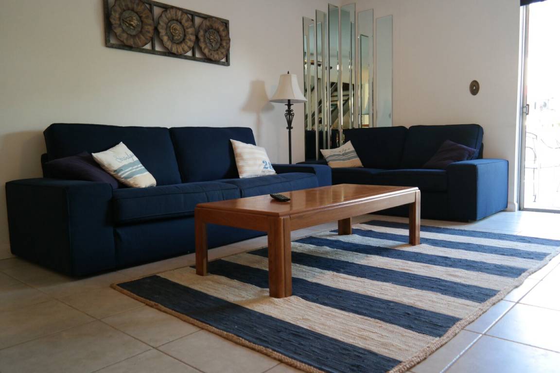 80 M² House ∙ 2 Bedrooms ∙ 5 Guests - St. Petersburg, FL