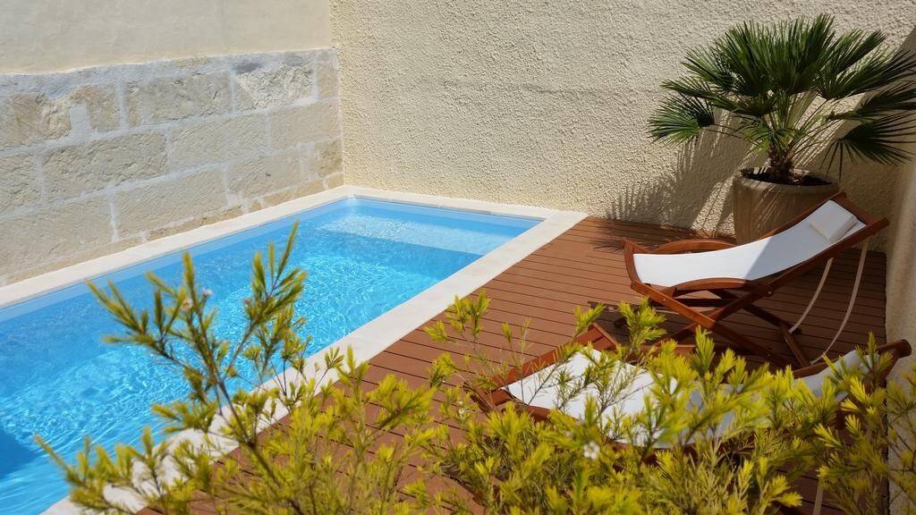 110 M² Maison De Vacances ∙ 4 Chambres ∙ 9 Personnes - Saintes