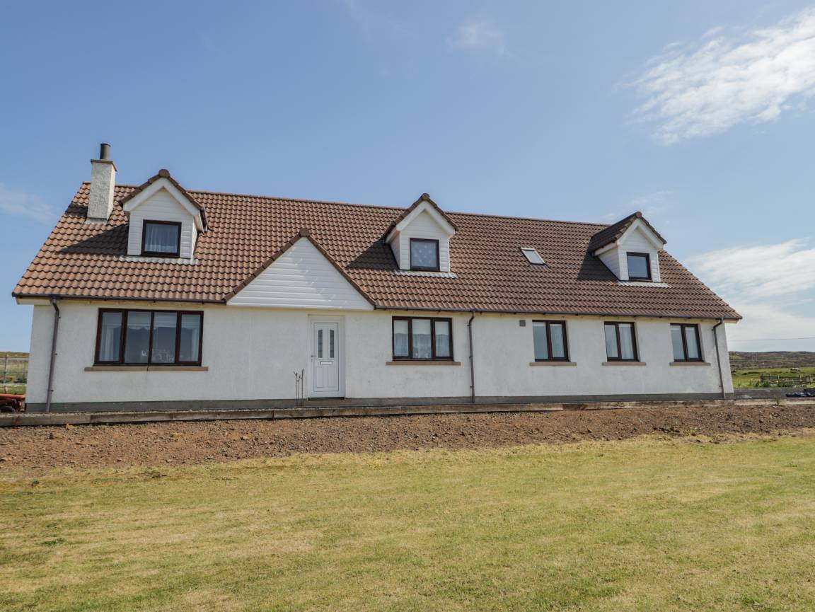 Cottage ∙ 2 Bedrooms ∙ 4 Guests - Skye
