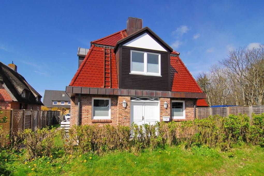 140 M² Maison De Vacances ∙ 4 Chambres ∙ 8 Personnes - Sylt