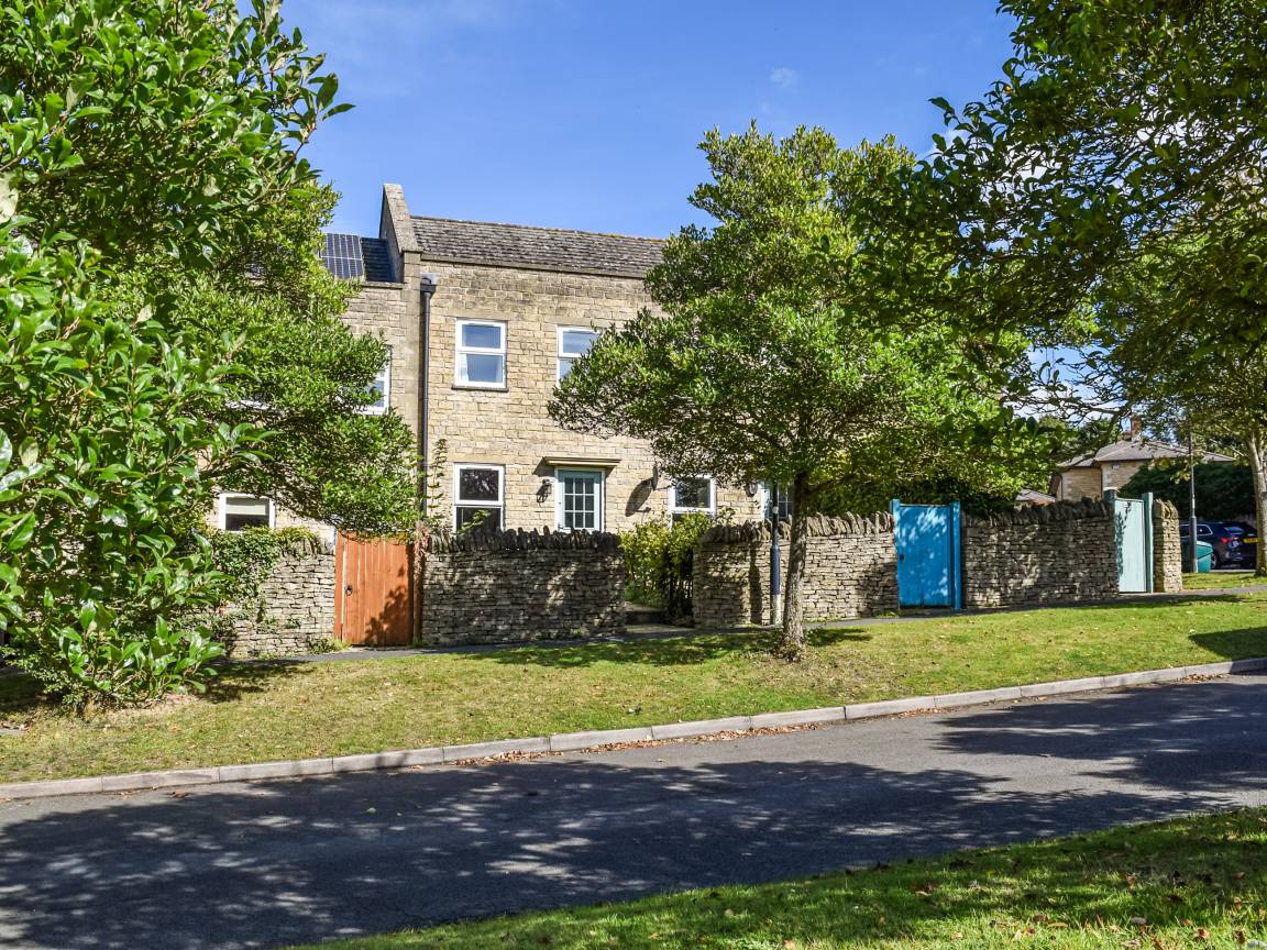 Cottage ∙ 2 Bedrooms ∙ 4 Guests - Chipping Norton
