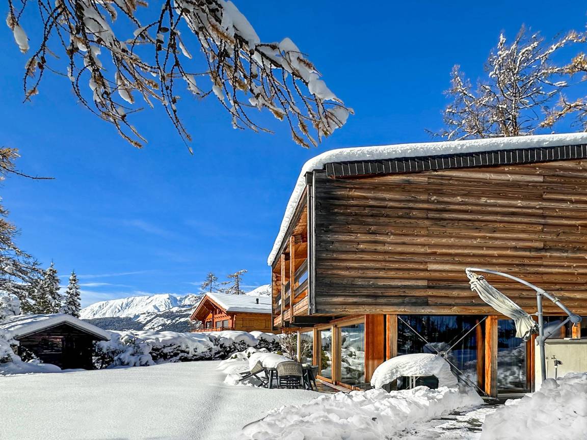 160 M² Chalet ∙ 3 Bedrooms ∙ 8 Guests - Sierre