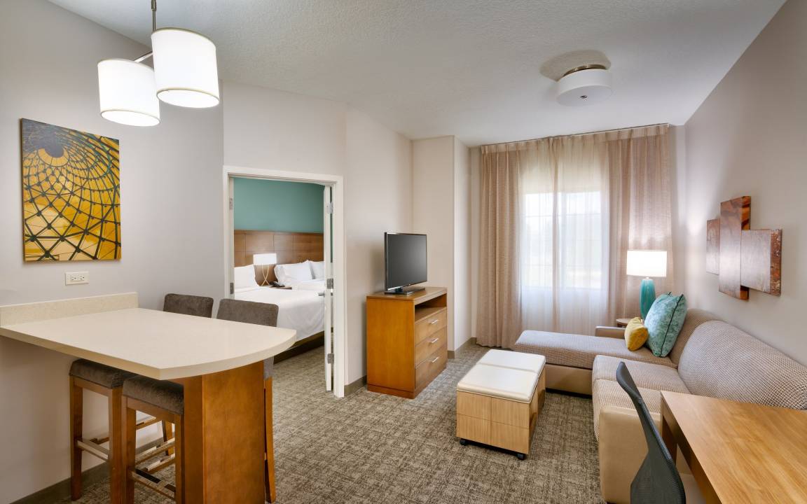 Apartamento ∙ 1 Habitación ∙ 4 Huéspedes - Gainesville