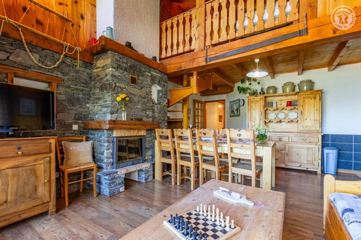 60 M² Gîte ∙ 2 Chambres ∙ 6 Personnes - Sainte-Foy-Tarentaise