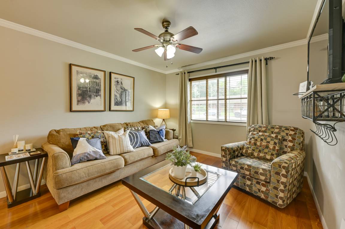 65 M² Apartment ∙ 2 Bedrooms ∙ 3 Guests - Nacogdoches, TX