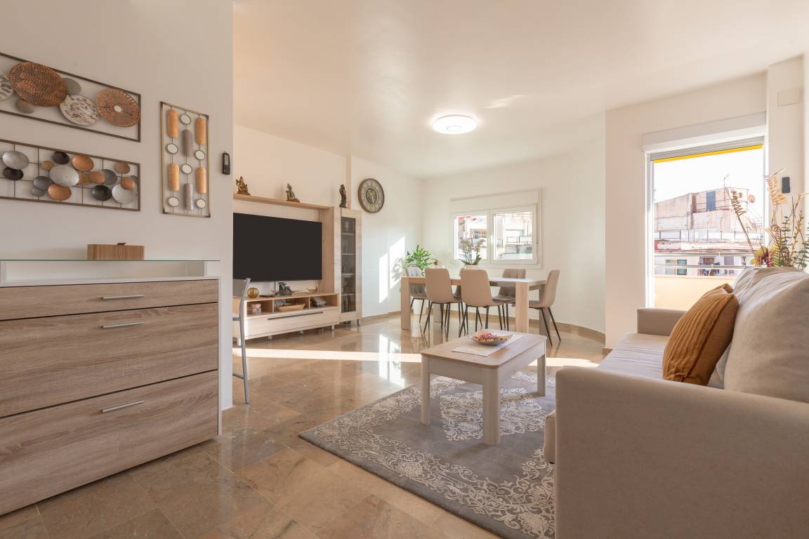 87 M² Appartement ∙ 2 Chambres ∙ 4 Personnes - Torremolinos