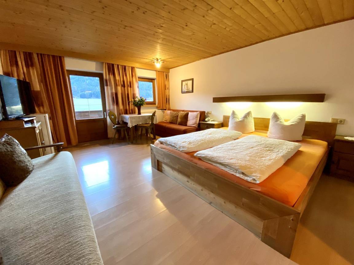28 M² Hotel ∙ 1 Schlafzimmer ∙ 4 Gäste - Pertisau