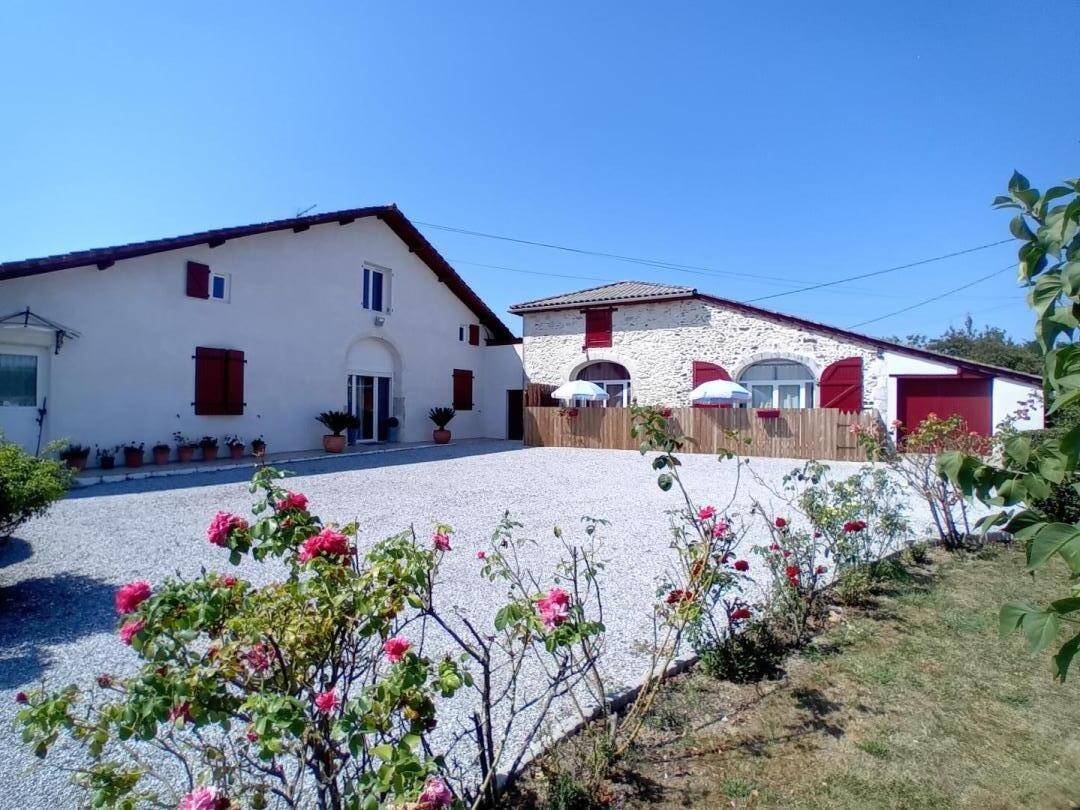 69 M² Gîte ∙ 1 Chambre ∙ 2 Personnes - Peyrehorade