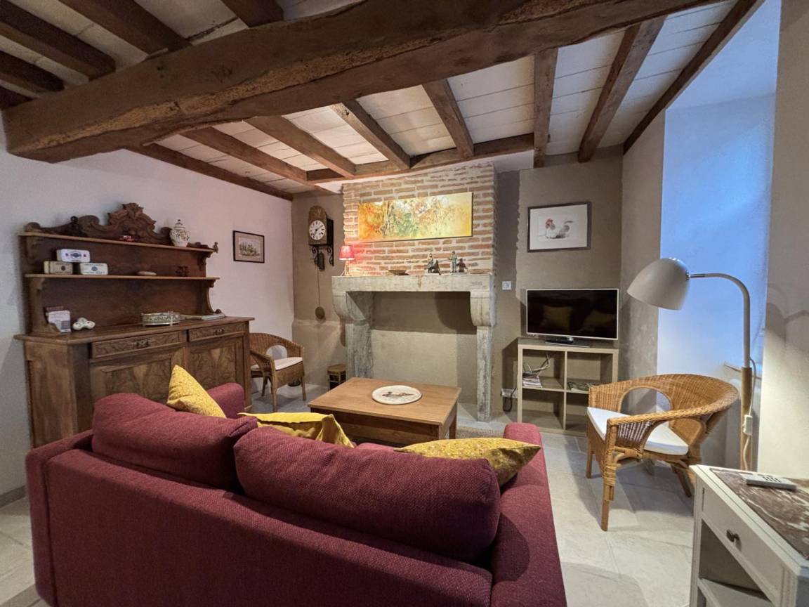 62 M² Cottage ∙ 2 Chambres ∙ 4 Personnes - Gannat