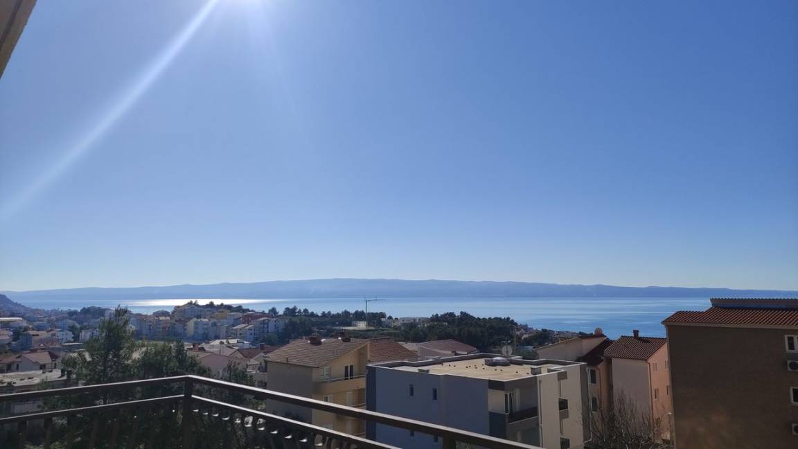 53 M² Apartment ∙ 2 Bedrooms ∙ 6 Guests - Podstrana