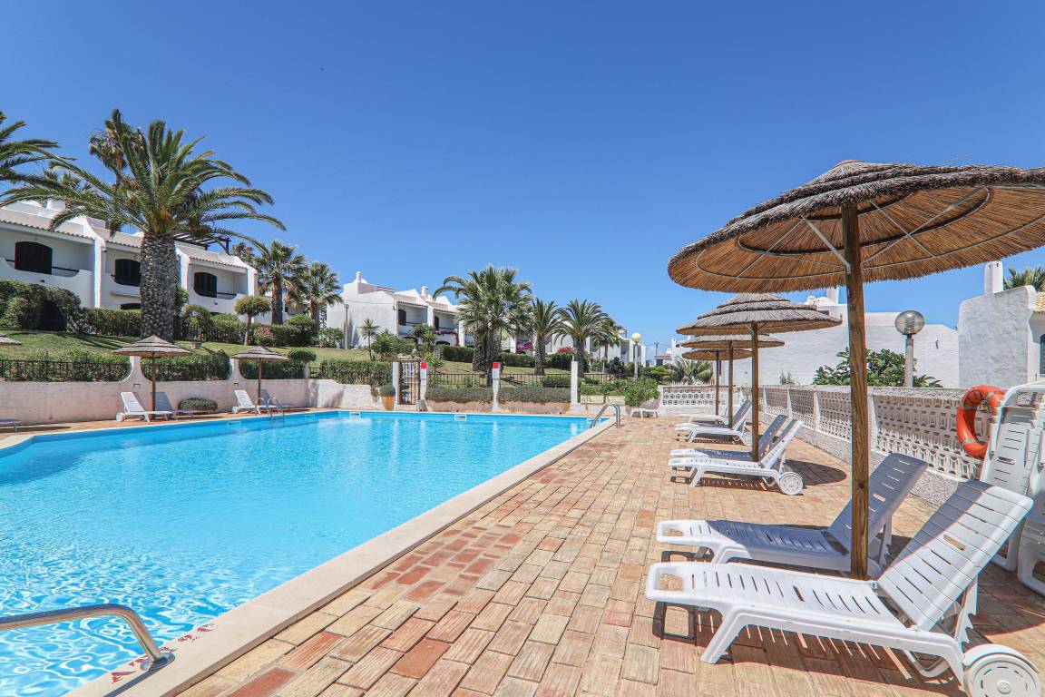 140 M² Villa ∙ 2 Slaapkamers ∙ 6 Gasten - Armação de Pêra