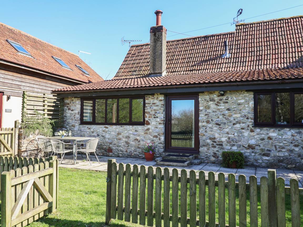 Cottage ∙ 3 Bedrooms ∙ 5 Guests - Honiton