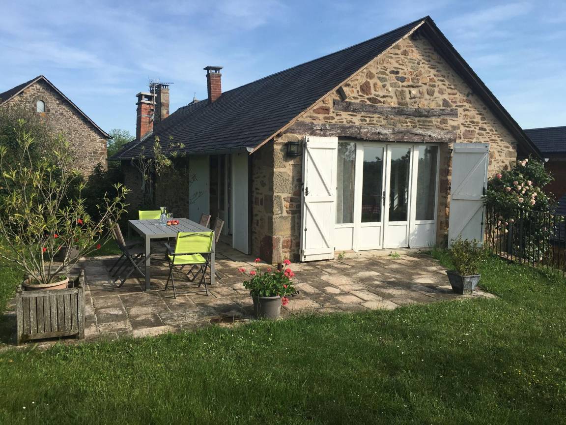 130 M² House ∙ 3 Bedrooms ∙ 6 Guests - Collonges-la-Rouge