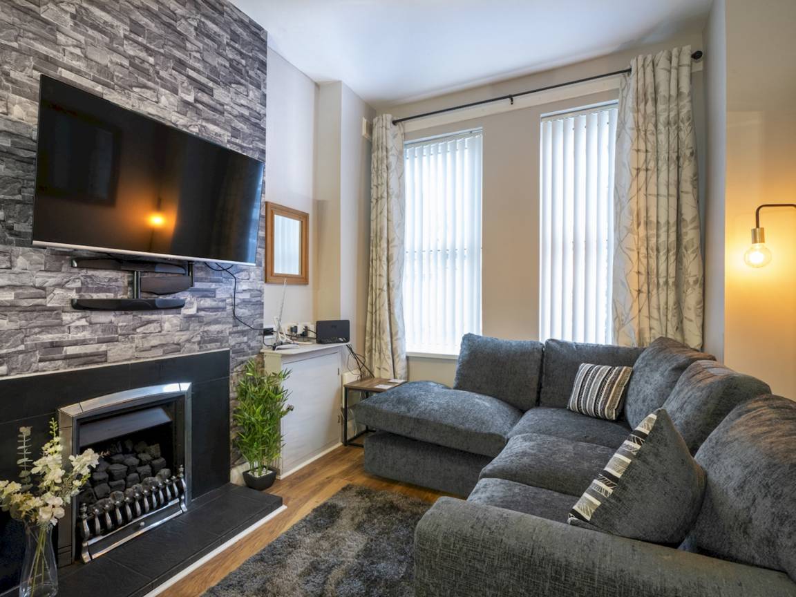 111 M² Casa ∙ 3 Habitaciones ∙ 7 Huéspedes - Belfast