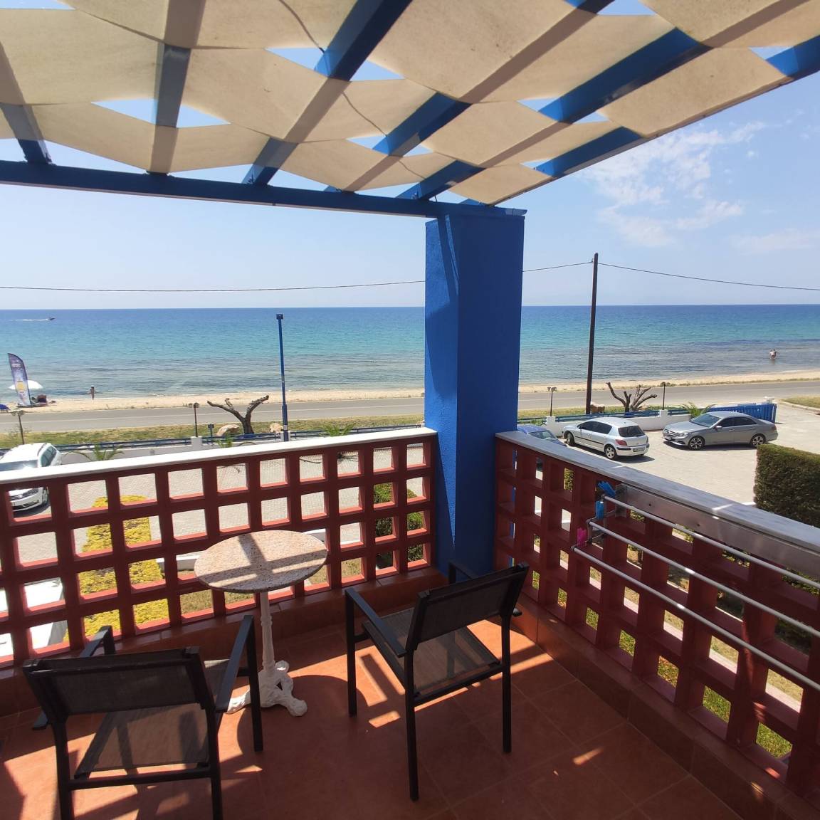 88 M² Villa ∙ 3 Bedrooms ∙ 6 Guests - Halkidiki