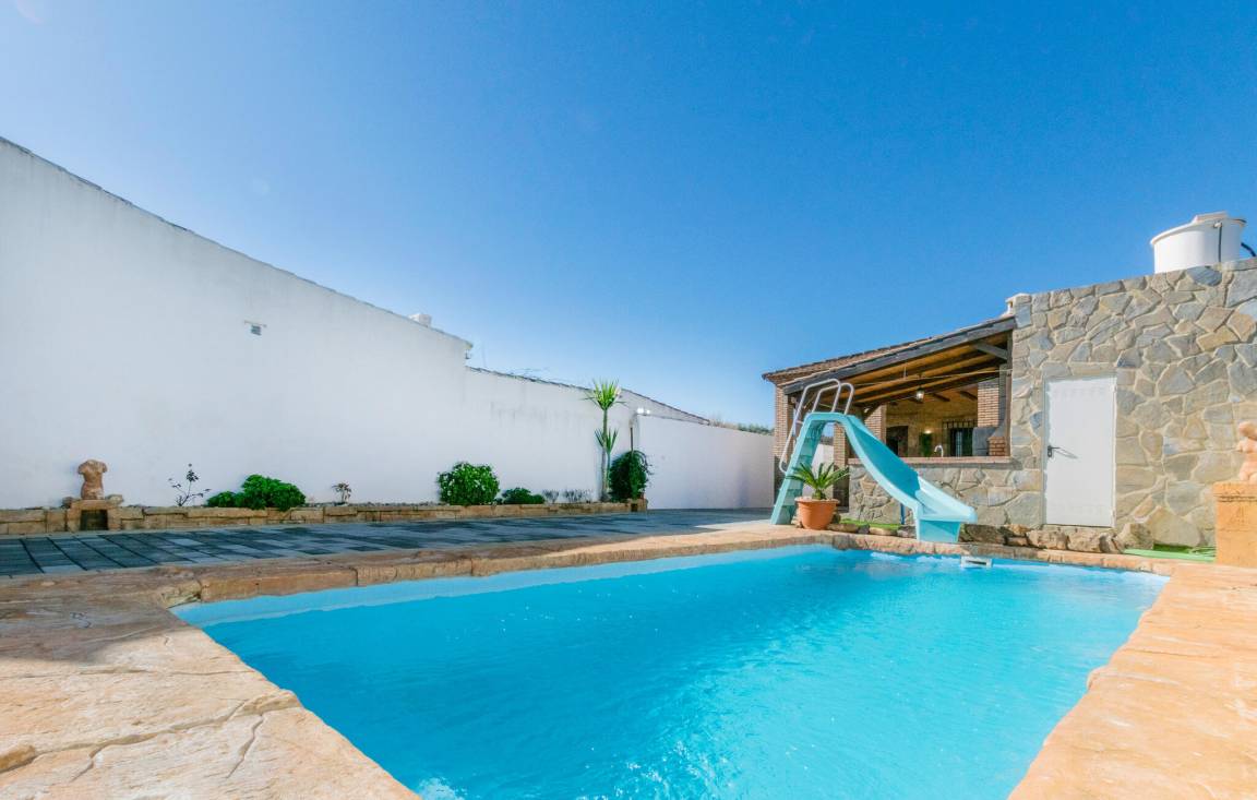 110 M² Casa ∙ 2 Habitaciones ∙ 4 Huéspedes - Herrera