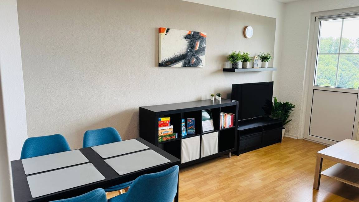60 M² Ferienwohnung ∙ 2 Schlafzimmer ∙ 4 Gäste - Harzgerode