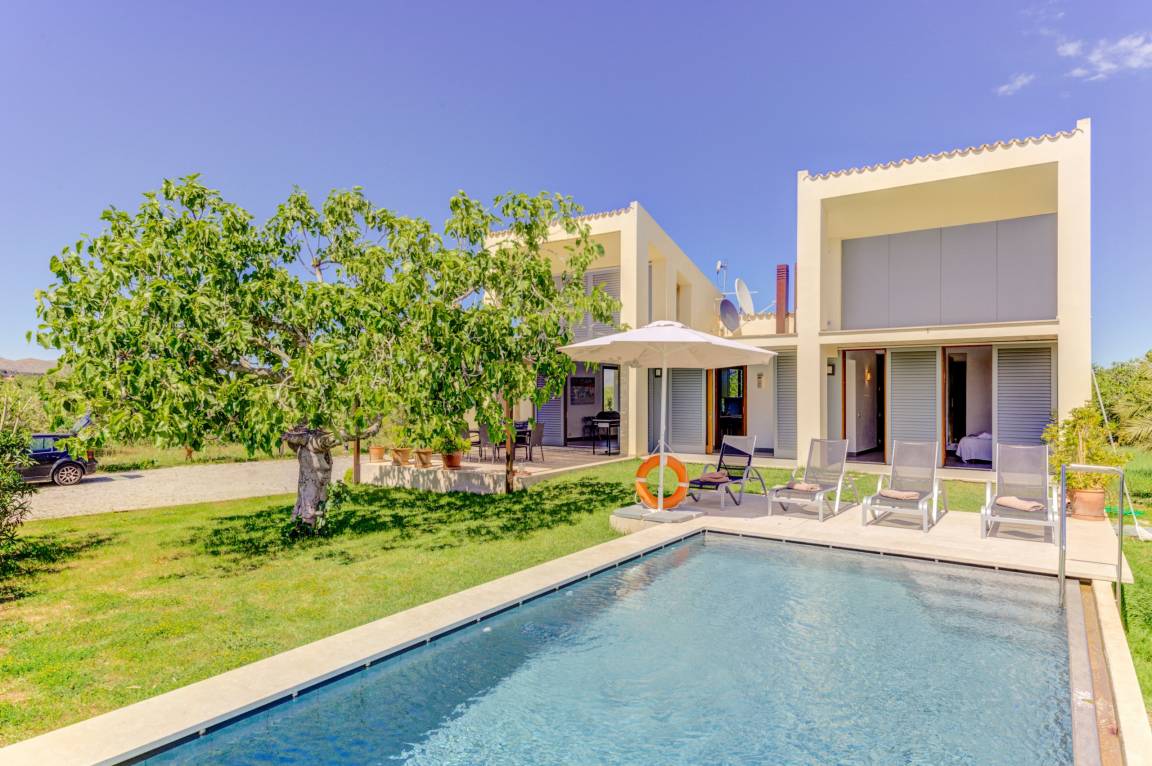 115 M² Villa ∙ 2 Habitaciones ∙ 4 Huéspedes - Alcudia