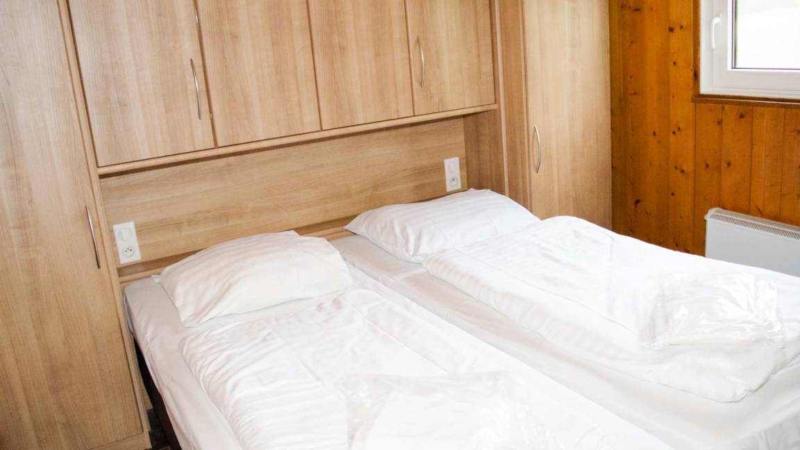 54 M² Chalet ∙ 3 Bedrooms ∙ 5 Guests - Dinant