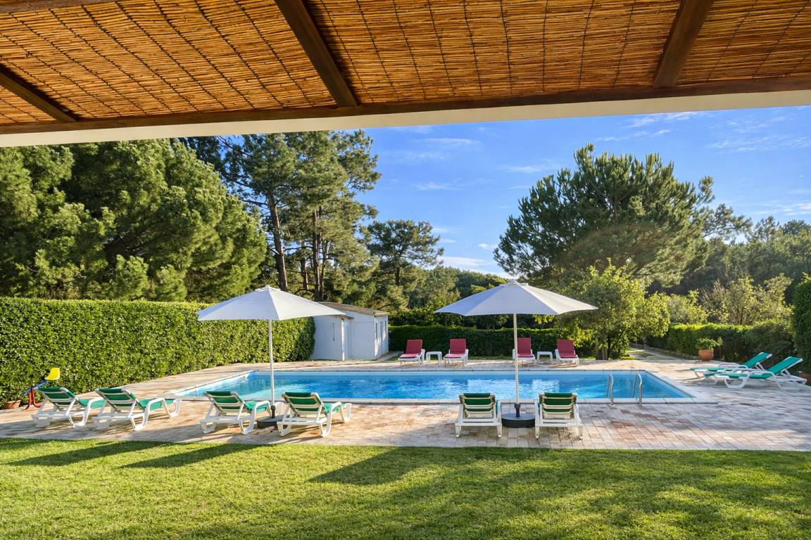 300 M² Villa ∙ 6 Bedrooms ∙ 14 Guests - Vilamoura