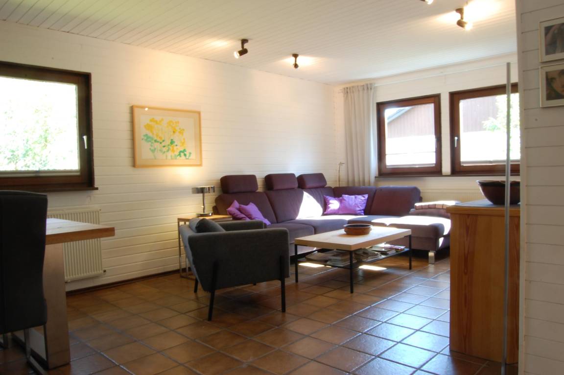 72 M² Ferienwohnung ∙ 2 Schlafzimmer ∙ 4 Gäste - Hermeskeil