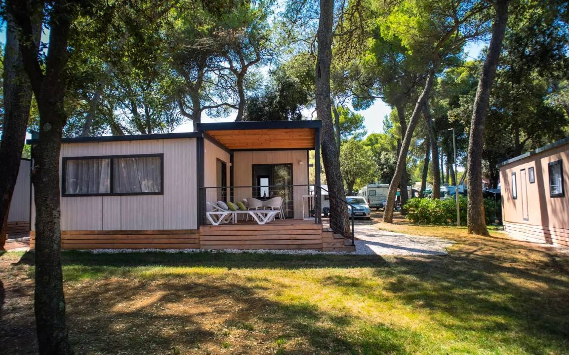 57 M² Caravan ∙ 2 Bedrooms ∙ 6 Guests - Fažana
