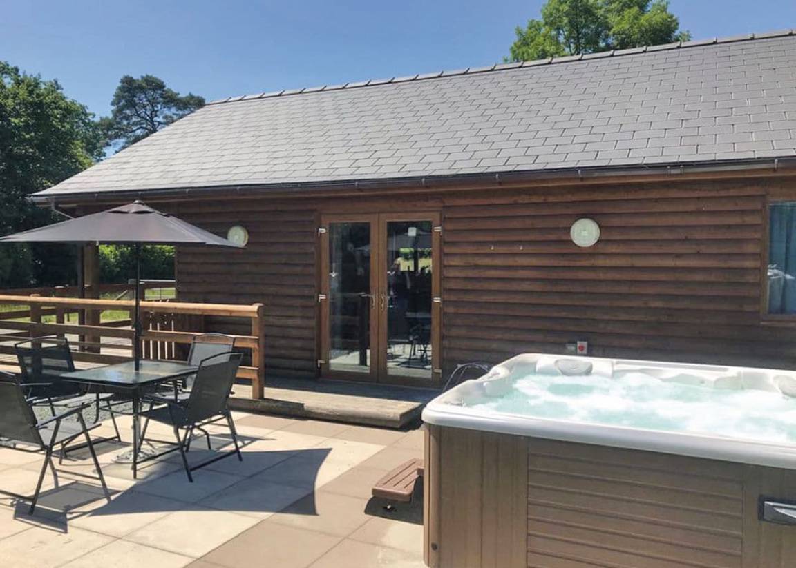 Chalet ∙ 2 Bedrooms ∙ 4 Guests - Shropshire