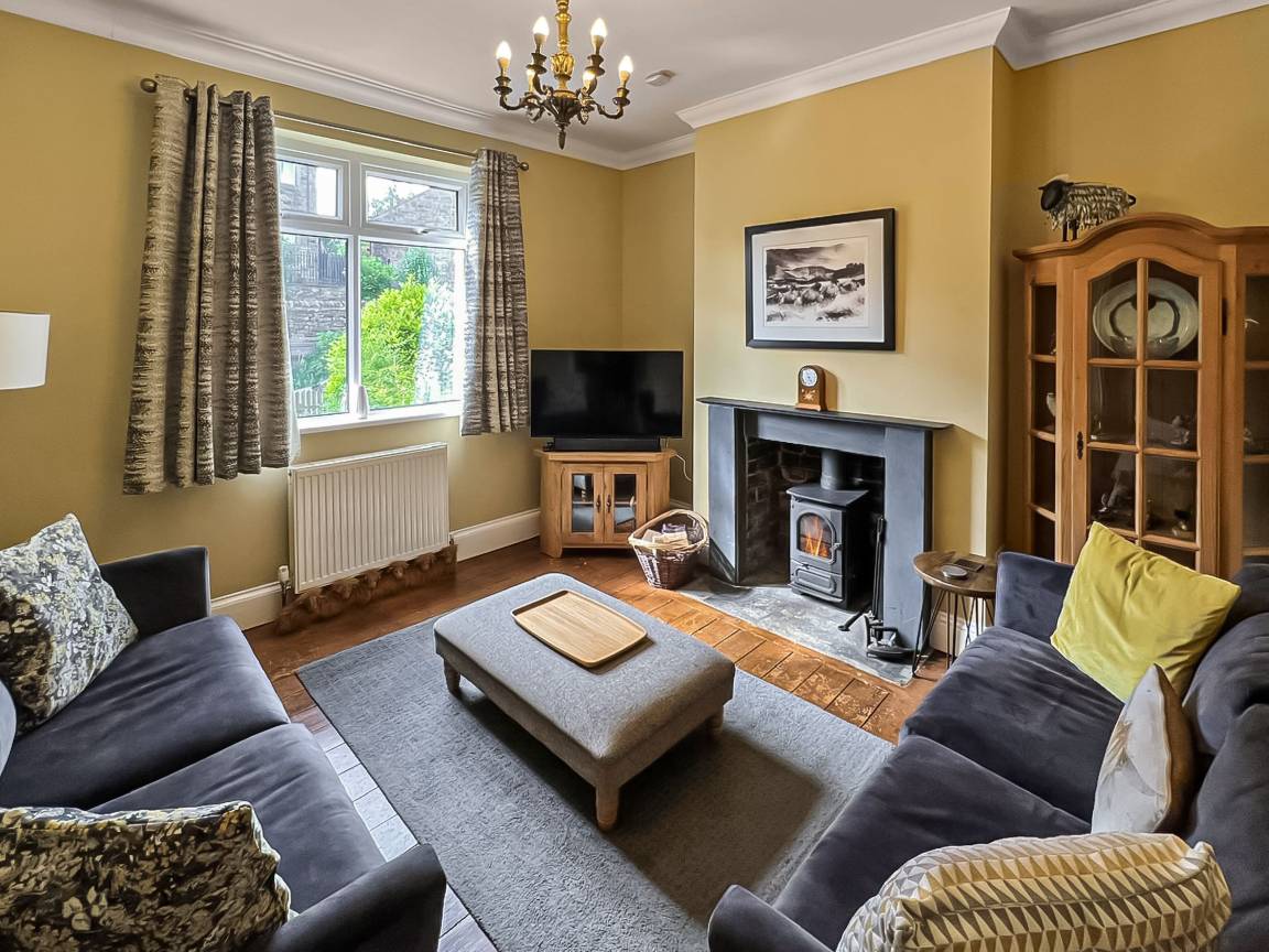 Cottage ∙ 4 Bedrooms ∙ 9 Guests - Settle