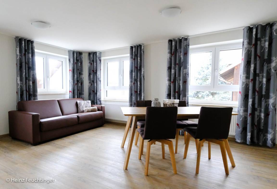50 M² Ferienwohnung ∙ 1 Schlafzimmer ∙ 4 Gäste - Cham