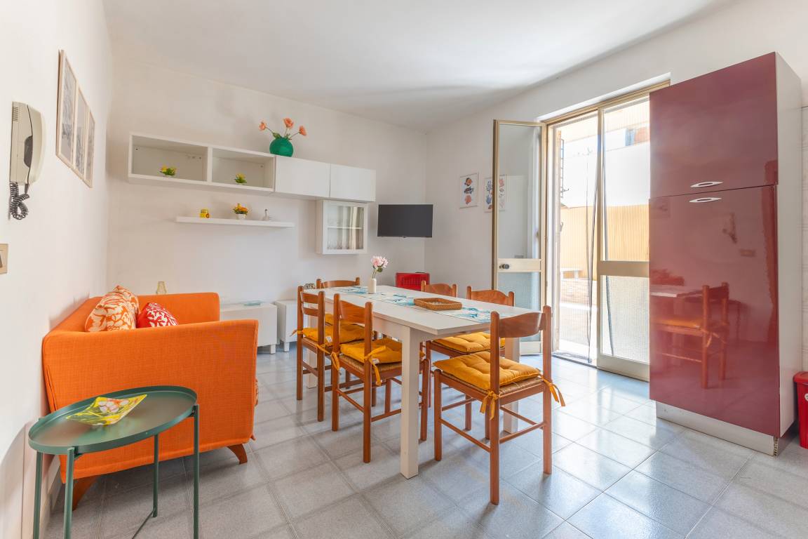 70 M² Apartamento ∙ 2 Habitaciones ∙ 4 Huéspedes - Ispica