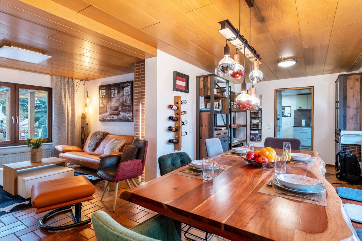 97 M² Appartement ∙ 2 Chambres ∙ 4 Personnes - Besigheim