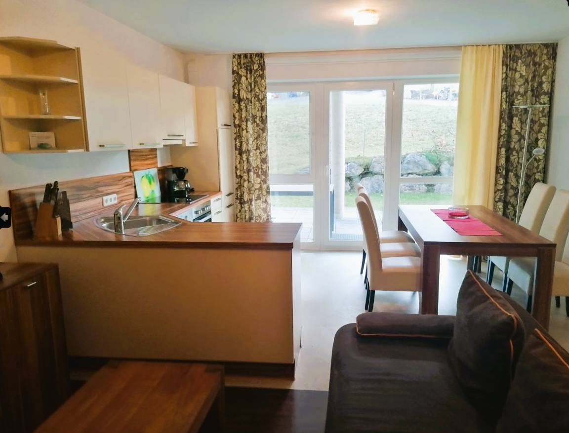 70 M² Ferienwohnung ∙ 2 Schlafzimmer ∙ 4 Gäste - Hinterthiersee