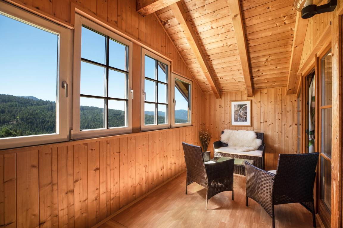 80 M² Ferienwohnung ∙ 2 Schlafzimmer ∙ 6 Gäste - Deutschnofen
