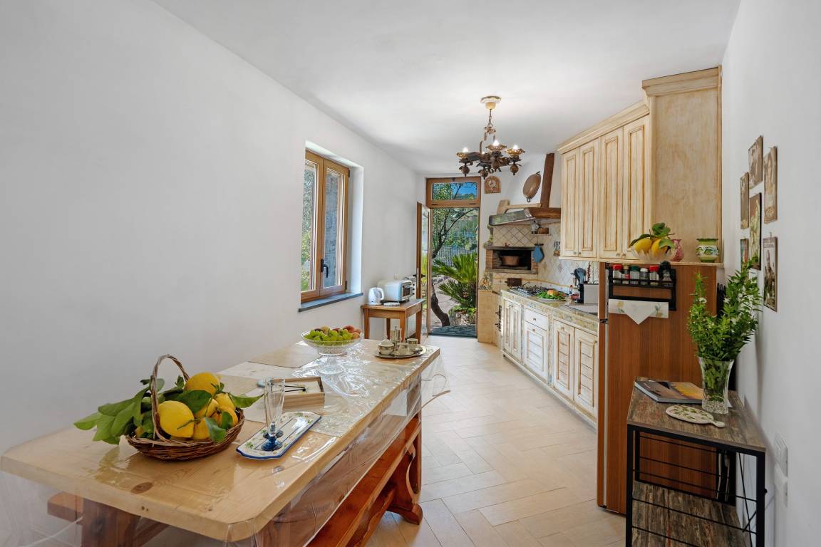 110 M² Villa ∙ 2 Bedrooms ∙ 5 Guests - Capri