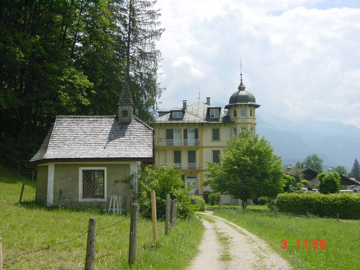80 M² Ferienwohnung ∙ 1 Schlafzimmer ∙ 2 Gäste - Hallein