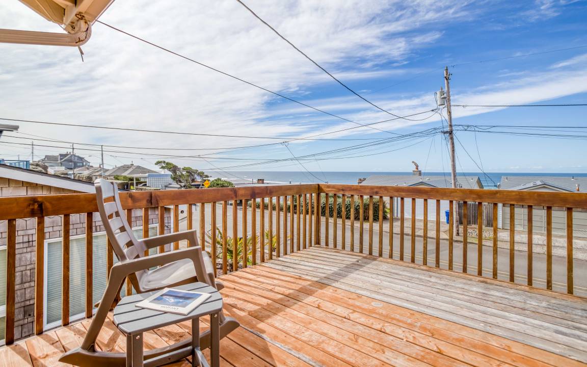183 M² House ∙ 2 Bedrooms ∙ 7 Guests - Lincoln City, OR