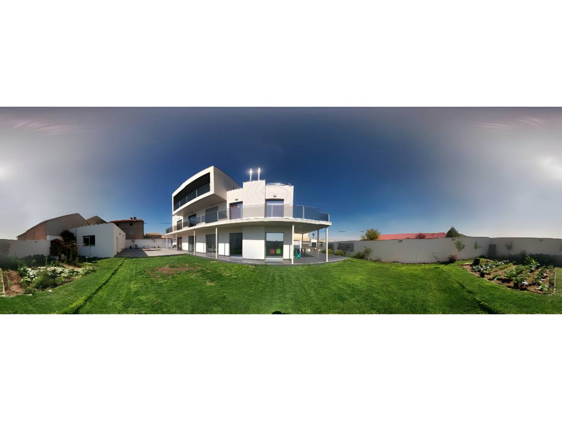 250 M² Maison De Vacances ∙ 5 Chambres ∙ 15 Personnes - Gallocanta