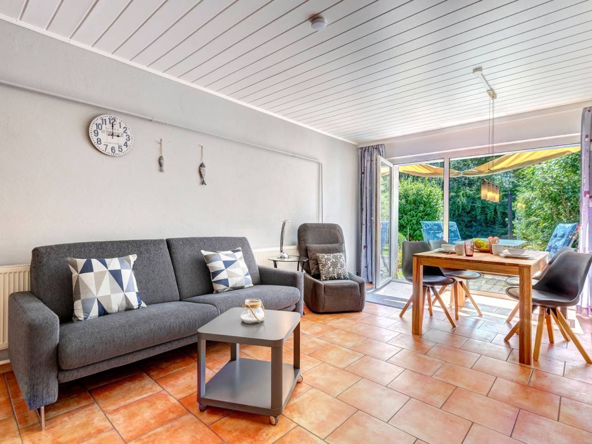 60 M² Ferienwohnung ∙ 1 Schlafzimmer ∙ 4 Gäste - Trassenheide