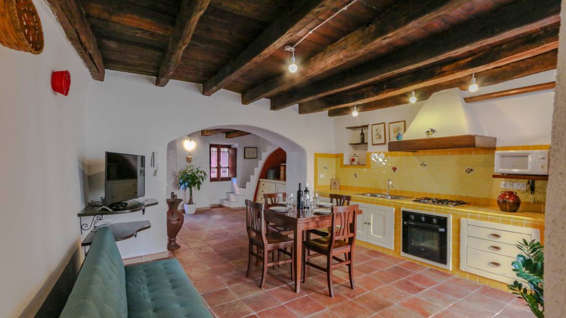 Huis ∙ 2 Slaapkamers ∙ 5 Gasten - Fonni